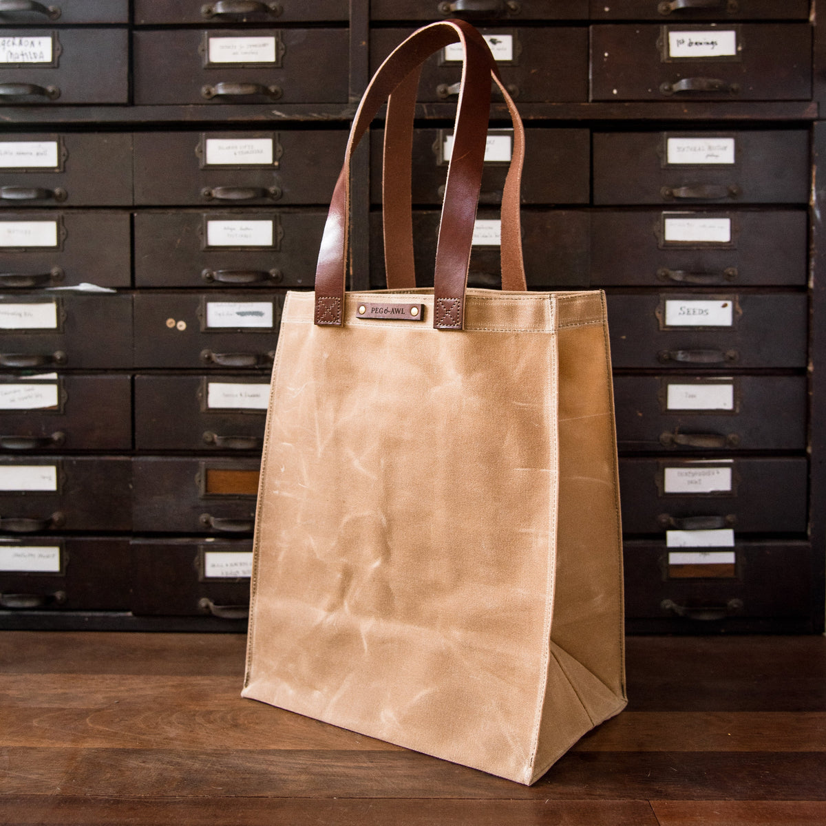 The Marlowe Carryall | Waxed Canvas Shopping Tote Bag – Peg and Awl